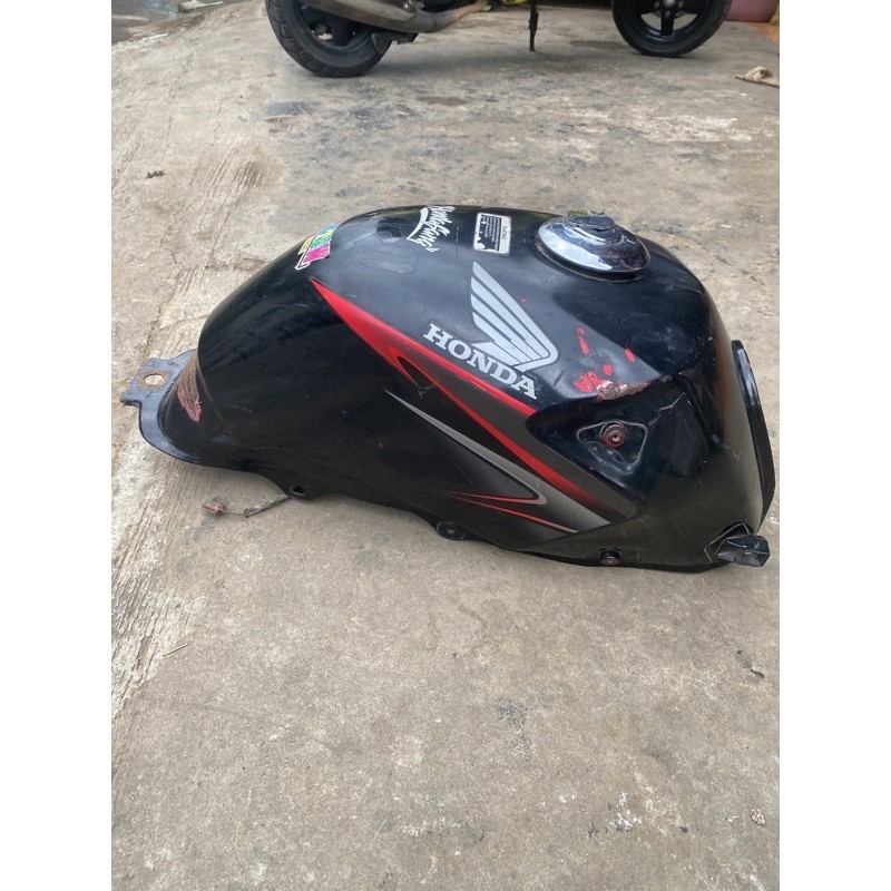 Jual Tangki Tiger Revo tirev Original copotan motor bukan tilam/tiger ...
