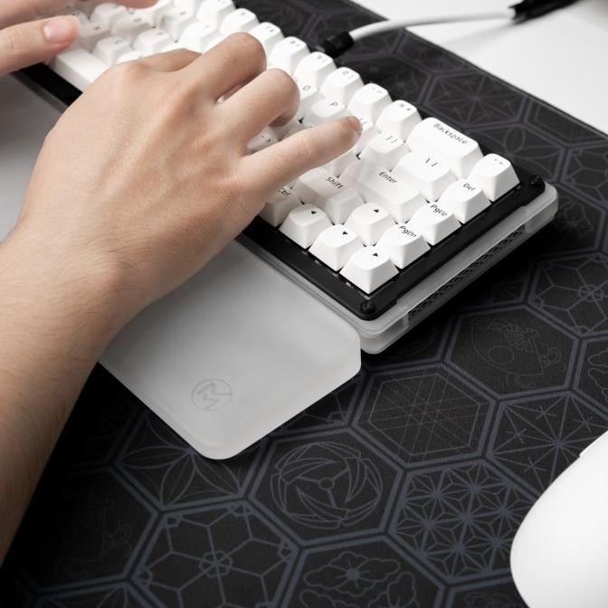 Jual Mynk Acrylic Palm Rest / Wrist Rest Akrilik / Wrist Pad Keyboard ...