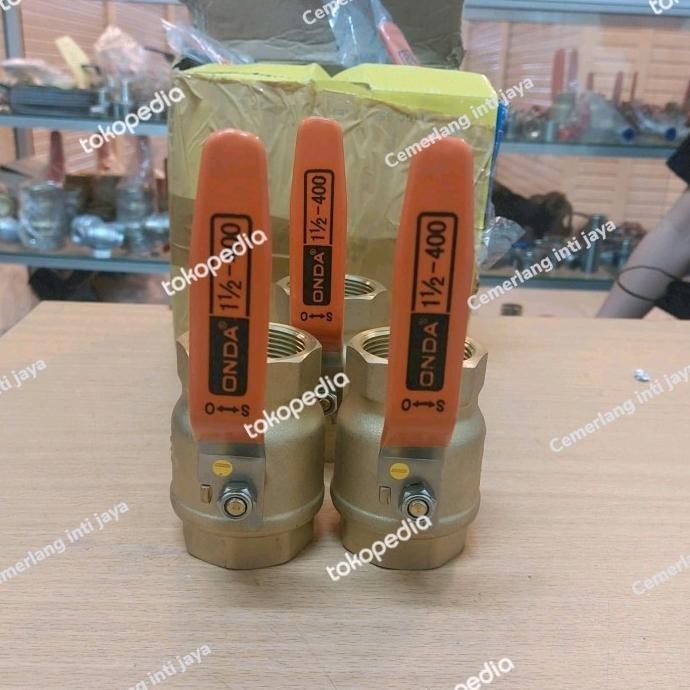 Jual BALL VALVE ONDA KUNINGAN 1,5" INCH / STOP KRAN ONDA 1 1/2" INCH PREMIUM | Shopee Indonesia