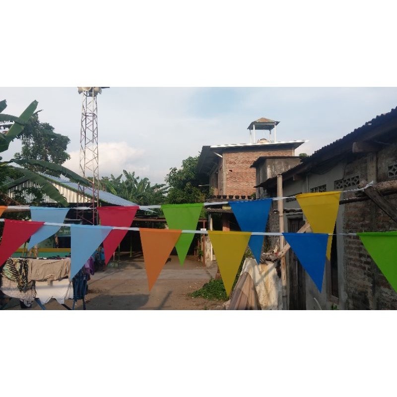 Jual EQ4 BENDERA SEGITIGA MERAH PUTIH/ BANTING FLAG/ BUNTING FLAG MERAH PUTIH 6M ISI 18 BENDERA ...