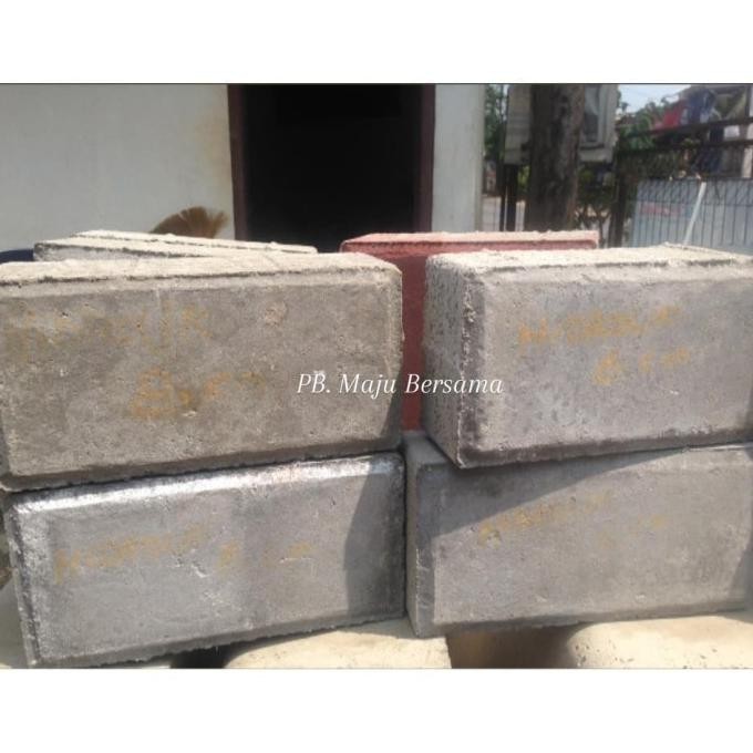 Jual PAVING BLOCK / CONBLOCK SUPER K250 / K300 BRS | Shopee Indonesia