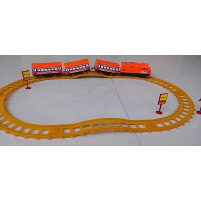 Jual fgk-45 Mainan anak kereta api multy express baterai musik lampu ...