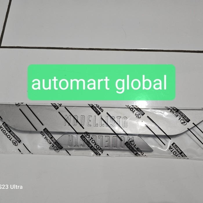 Jual AutoGear plat body kit modelista Innova zenix set original ...