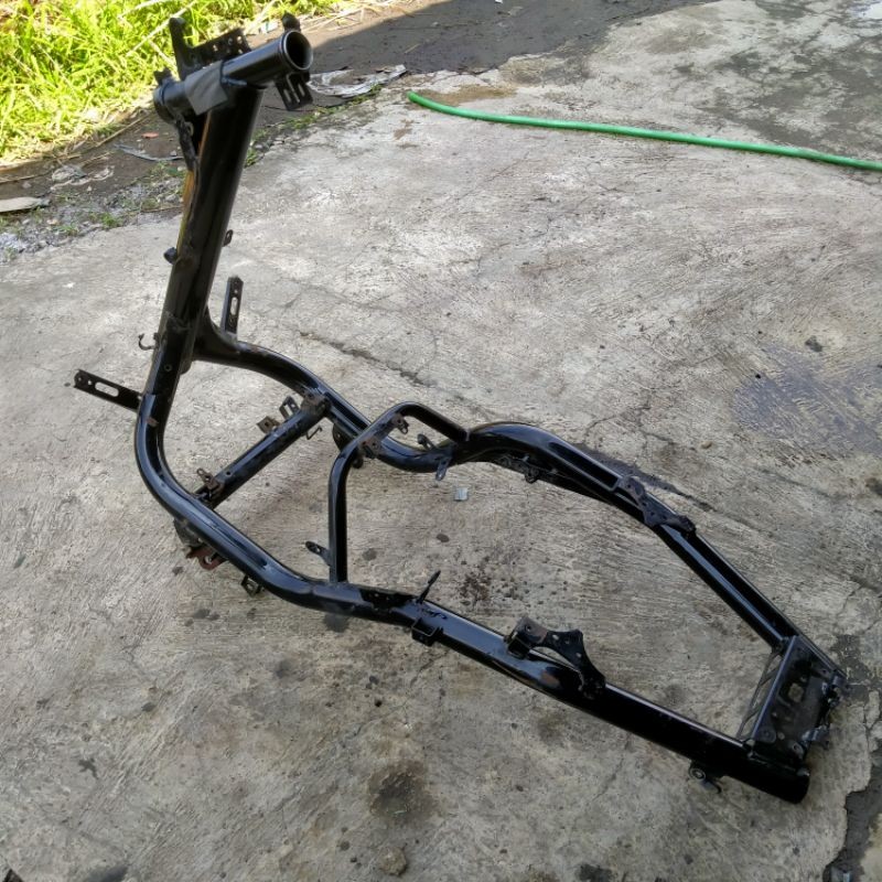 Jual Frame rangka kerangka Yamaha Lexi 125 original | Shopee Indonesia