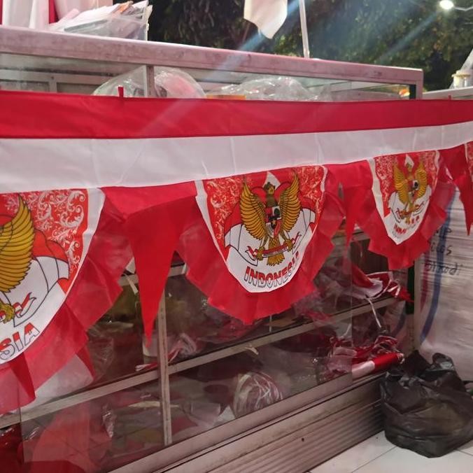 Jual Sale Grosir Bendera Indonesia Merah Putih 10 Lengkung Garuda Mini ...
