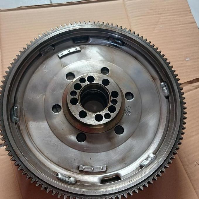 Jual Flywheel Roda Gila Gendeng HIACE PREMIO copotan BERGARANSI ...