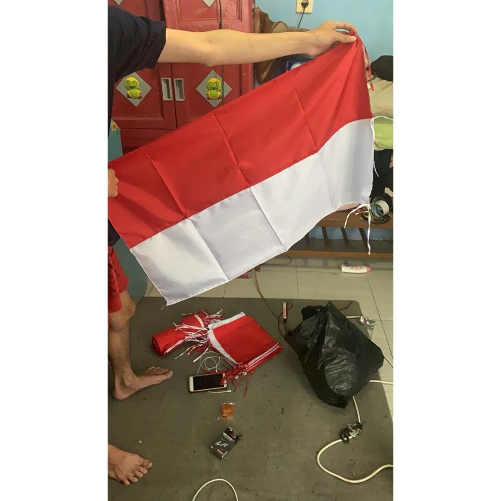 Jual Bendera Merah Putih Bendera Indonesia Size Kecil , Sedang ,Besar ...
