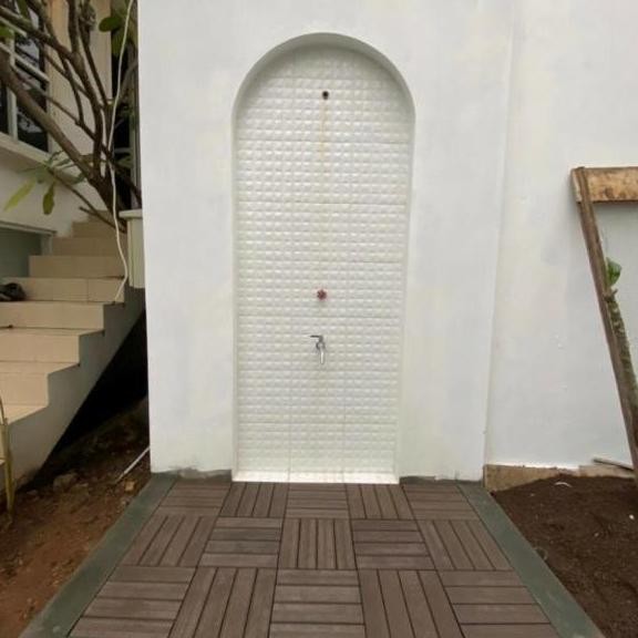 Jual Hpc Wpc Tile Pesanan Not Conwood Vinyl Pvc Sistem Klik Praktis ...