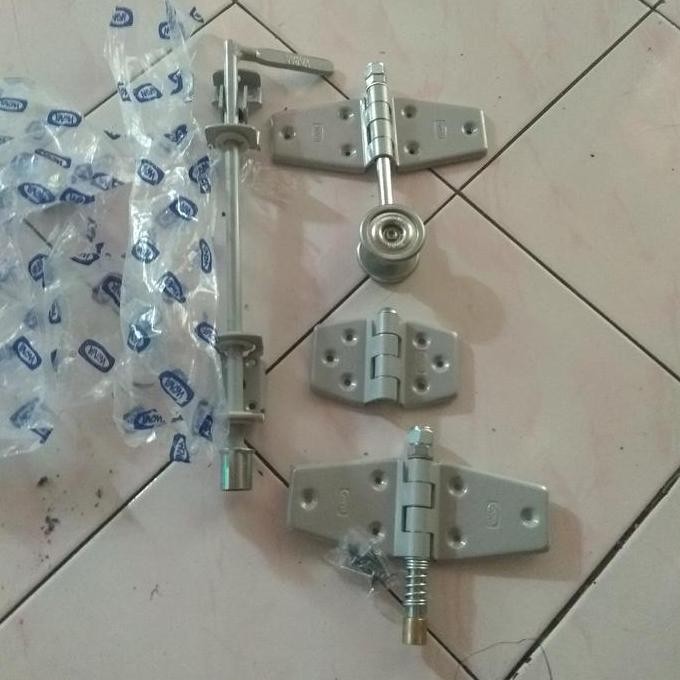 Jual Komponen Wina ,Engsel Roda Tanpa Rel | Shopee Indonesia