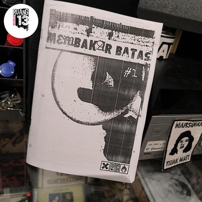 Jual Membakar Batas - Zine - Ucok Homicide | Shopee Indonesia