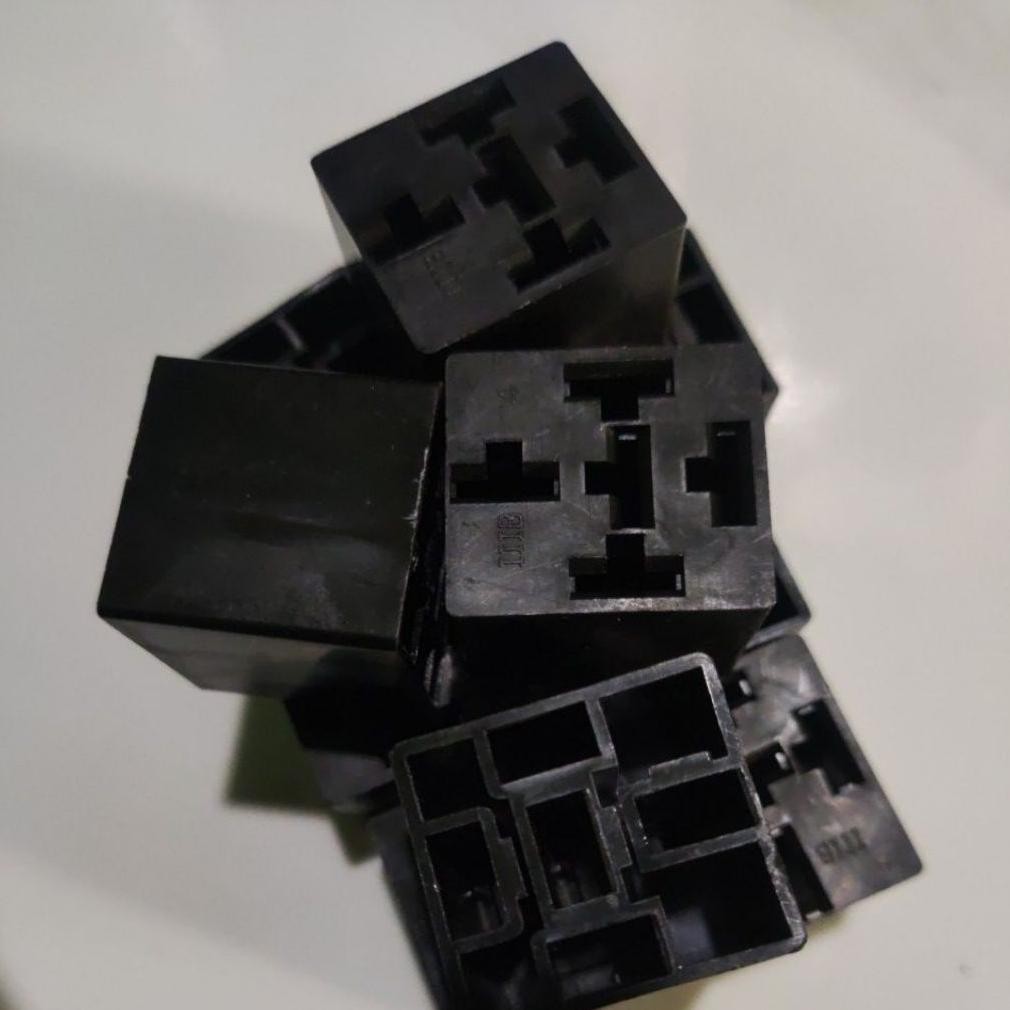 Jual Socket Relay Kaki 4/5 Universal Soket Dudukan Relay Mobil & Motor ...