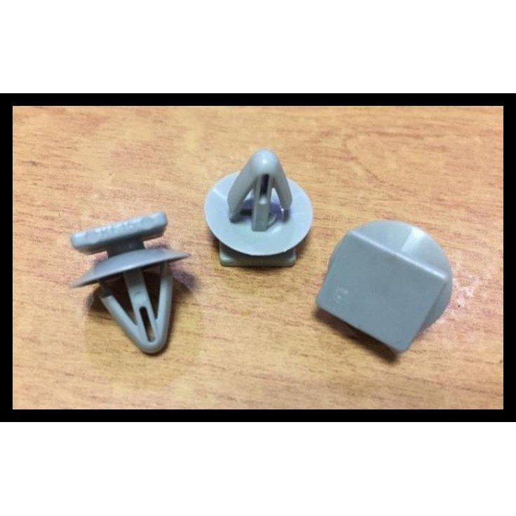 Jual BEST DEAL KLIP KANCING BAUT RIPET MOULDING GARNISH MOBIL ...