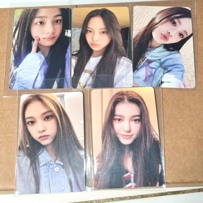 Jual NewJeans Photocard - Official New Jeans Weverse Album ver. 1st EP A | Shopee Indonesia