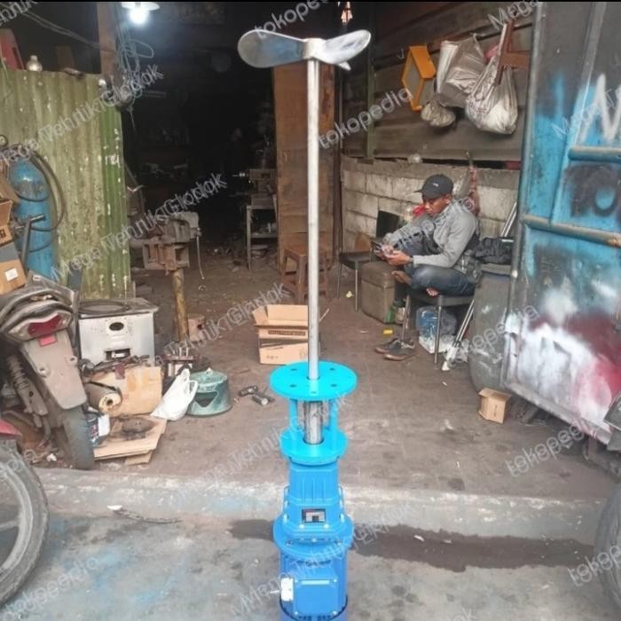 Jual MIXER AGIATOR MESIN PENGADUK CAIRAN KIMIA MOTOR 2,2KW 3HP 380V ...