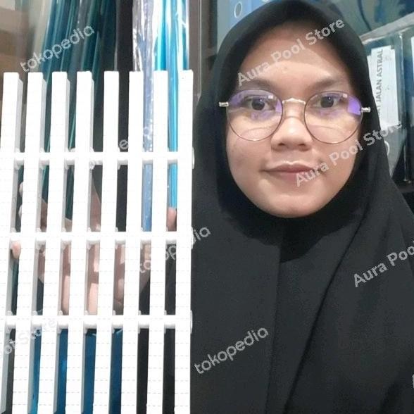 Jual Grill Kolam Renang Lebar 30Cm 3 Kaki Warna Putih Gutter Kolam ...