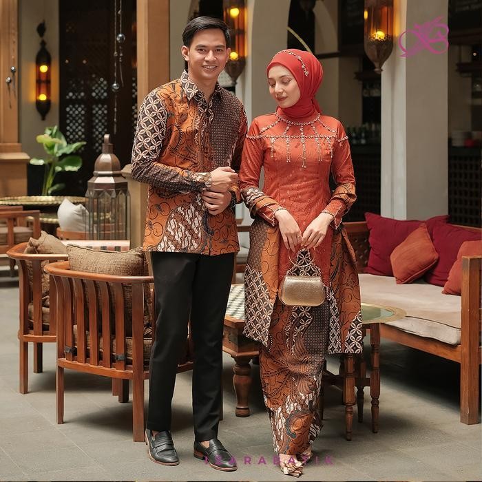 Jual Cynthia Teracotta - Setelan Baju Wanita Kebaya Batik Modern Couple ...