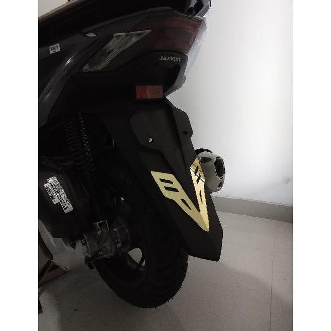 Jual (Expert) pcx 160 rear fender garnish - garnis spakbor belakang ...