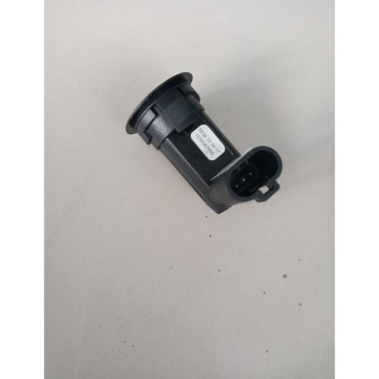 Jual SWITCH SENSOR KAMERA MUNDUR - SENSOR PARKIR AVANZA VELOS HITAM ...