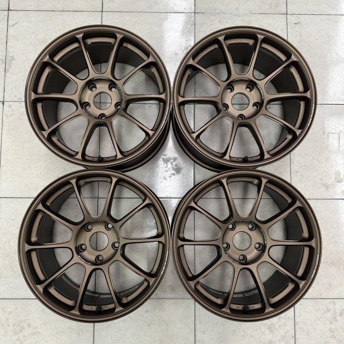 Jual VOLK RAYS ORIGINAL ZE40 CE28 TE37 BRONZE R18 5X120 BMW FL5 FK8 9.5 ...