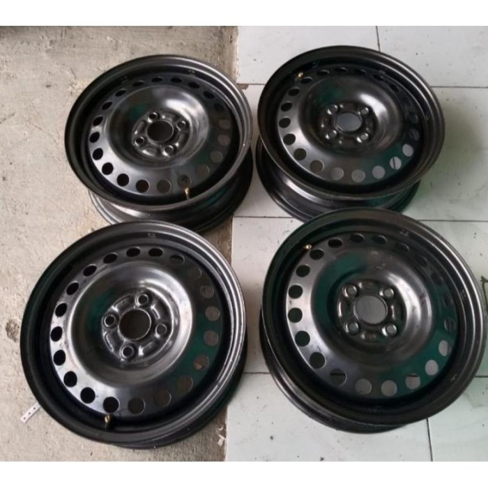 Jual BARU VELG KALENG COPOTAN MOBILIO RING 15 PCD 4X100 LEBAR 5 INCHI | Shopee Indonesia