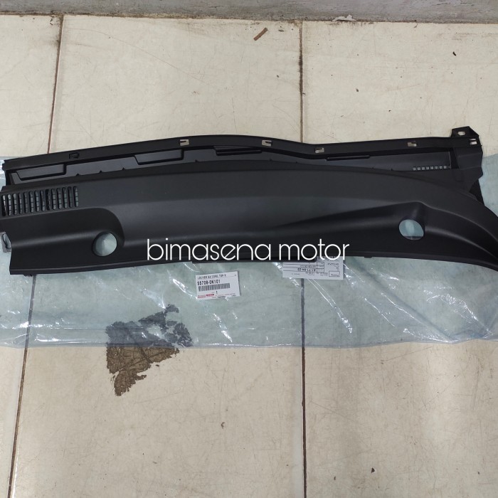 Jual Louver Cowl Panel Panggangan Sate Kanan Innova Old & Grand 55708 ...