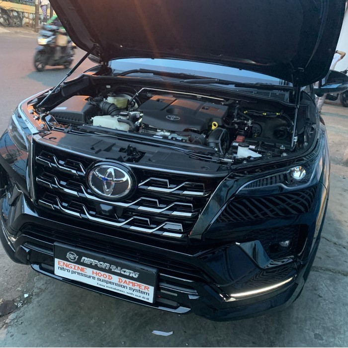 Jual TERBARU hood damper new fortuner 16- shock kap mesin merk Nippon ...