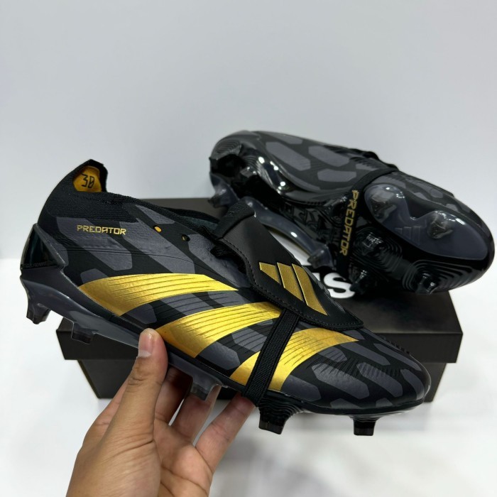Jual Sepatu Bola Adidas Predator 30 Elite Tongue Black Gold FG | Shopee ...