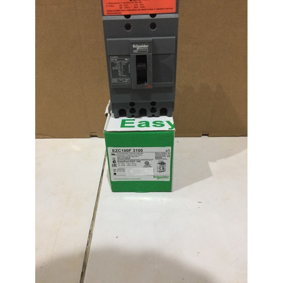 Jual Populer Mccb Breaker Ezc100F 3Pole 100A 10Ka 415Vac Ezc100F 3P 100A | Shopee Indonesia