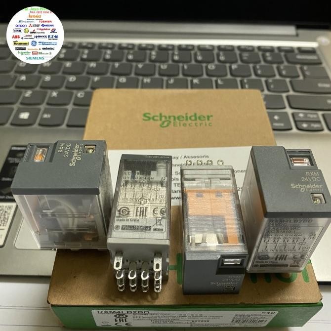 Jual Promo SCHNEIDER RXM4LB2BD MY4N 24VDC RELAY 4 CONTACT COIL 24VDC RELAY 4C/O COD | Shopee ...