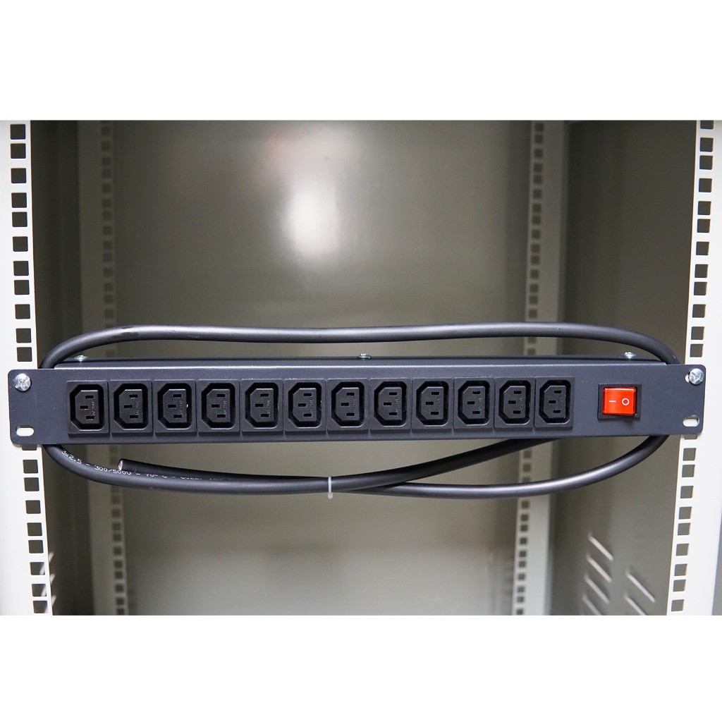Jual Soket Listrik, Rak PDU 12 Port Power Bar C13 |7M9md4OO| | Shopee ...