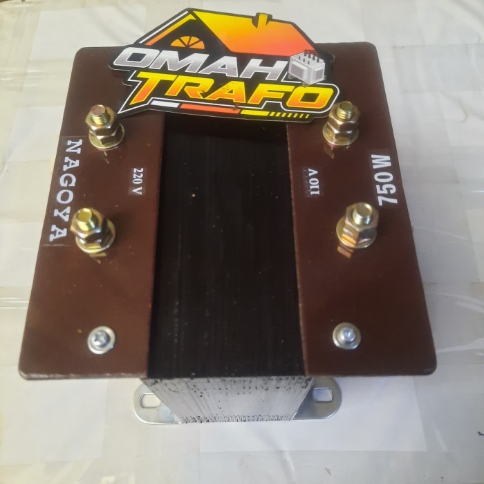 Jual Trafo Auto Travo Step Down Step Up 750 Watt 220V / 110V Se01 ...