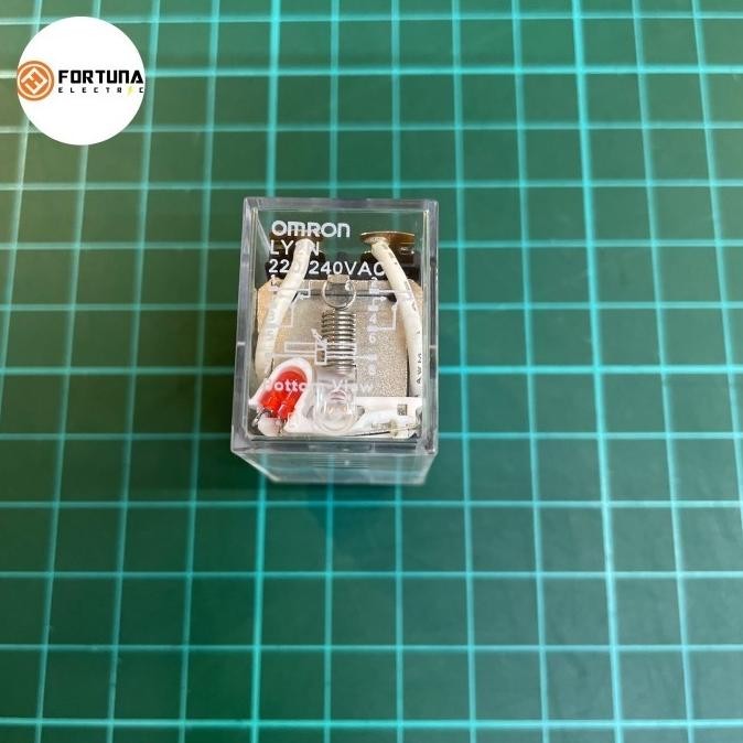 Jual Promo 1 SET - Omron Relay LY2N Coil 220/240VAC + Omron Socket PTF08A-E COD | Shopee Indonesia