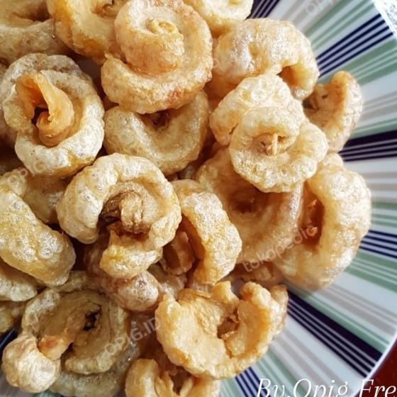 Jual Kerupuk Kulit Babi/Krubi/Kerupuk Kulit Babi Sam Can Opig 100Gr ...