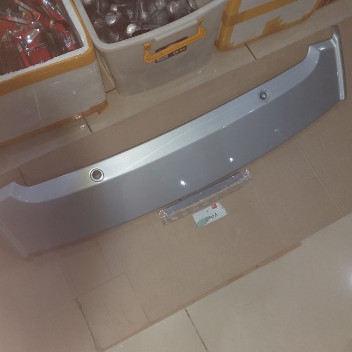 Jual Spoiler Calya Silver + Lampu | Shopee Indonesia