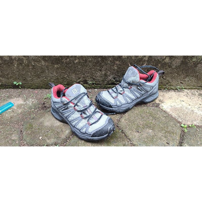 Jual original sepatu outdoor sepatu hiking salomon | Shopee Indonesia