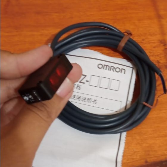 Jual Sensor Photoelectric Omron E3Z-D62 | Shopee Indonesia