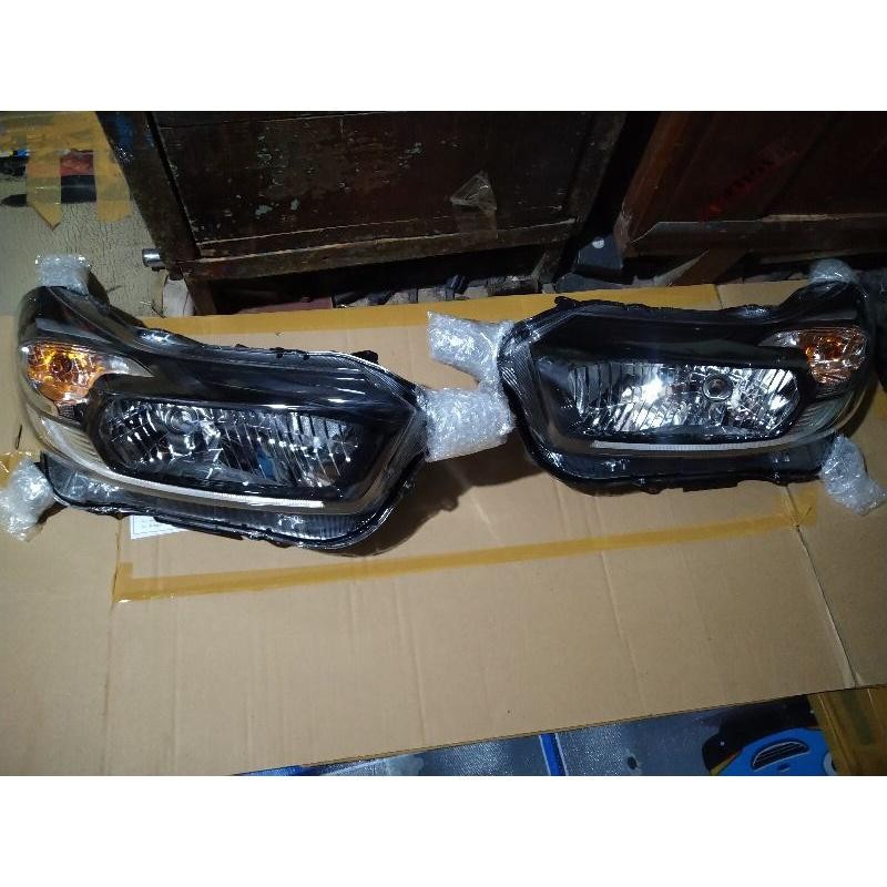 Jual Headlamp Brio/Mobilio Facelift Smoke Atau Chrome | Shopee Indonesia