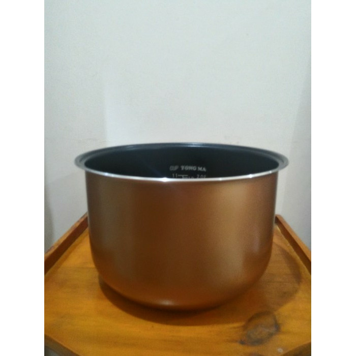Jual Panci Magic Com Teflon Yong Ma , Inner Pot Gold Eco Ceramic Yongma ...