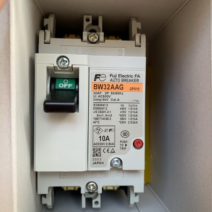 Jual Stok Terbatas! Mccb Nfb Breaker Fuji Bw32Aag Bw 32 Aag 2 Pole 3-30A Fuji 1.5Ka | Shopee ...