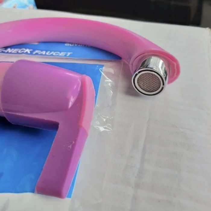 Jual Kran Angsa Pvc Cab 1/2" Keran Angsa Tembok Bak Cuci Piring ...