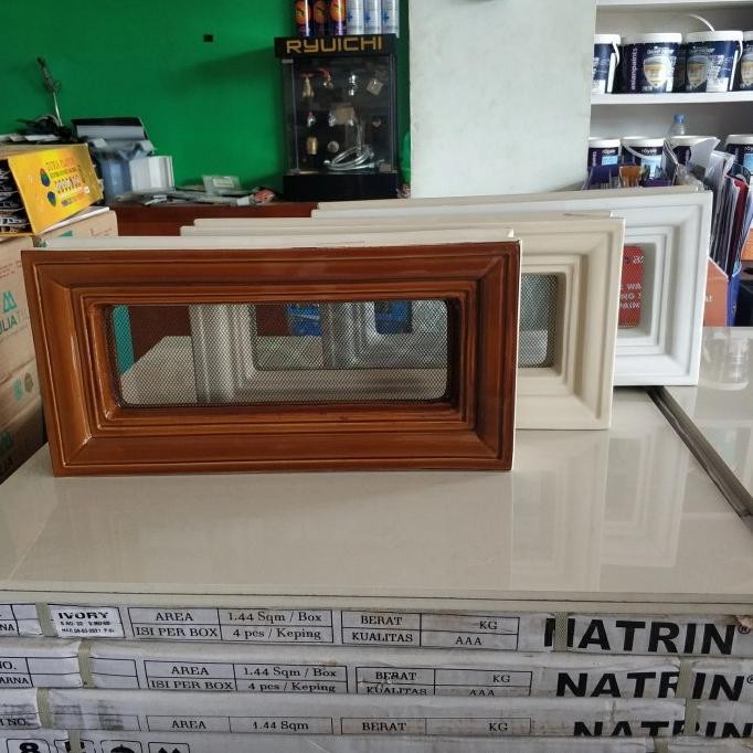 Jual Produk Terbaik] Loster minimalis keramik trisensa uk 20x40 roster ...