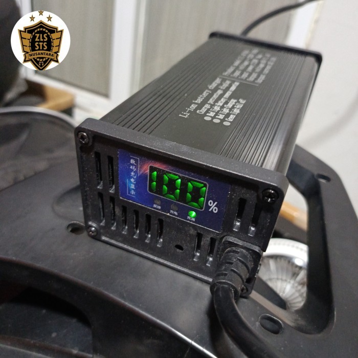 Jual Jual Charger Volta Fast Charging Lifepo4 Sgb 60V 10Amper 15A Indikator Led Premium | Shopee ...