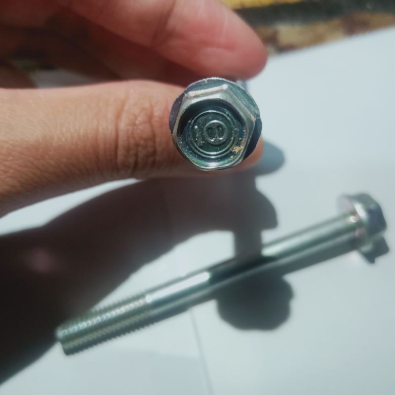 Jual Baut intake karburator Mio sporty smile soul Fino karbu dapat 2 ...