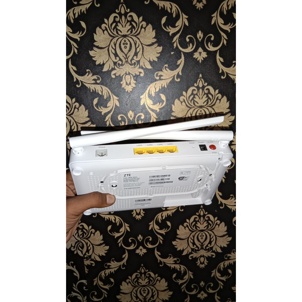 Jual ZTE F670L DUAL BAND 5G Second | Shopee Indonesia