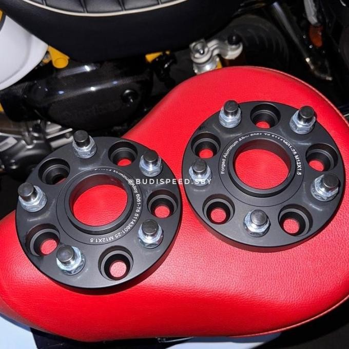 Jual Adaptor/Spacer Velg Innova Zenix / Reborn / Old 25mm Plug and Play ...