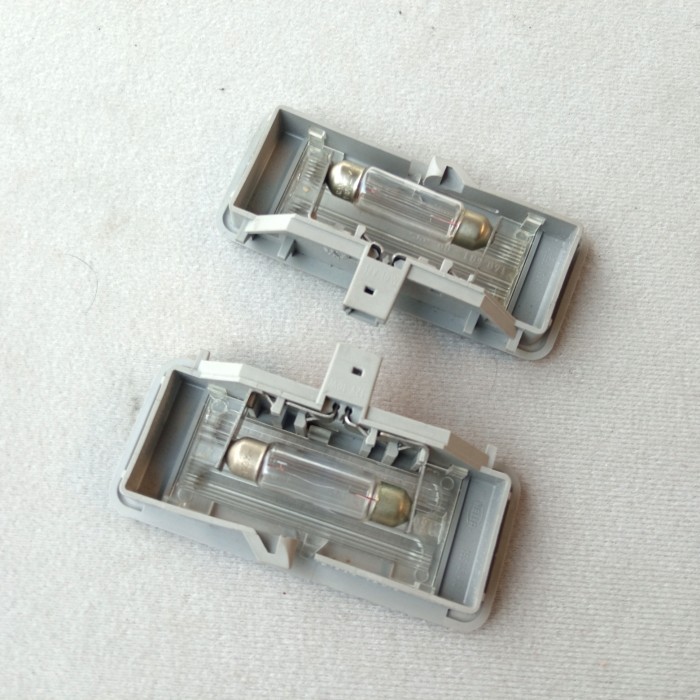 Jual Sepasang Lampu Flapon Sunvisor Bmw E60 E90 (2Nd) | Shopee Indonesia