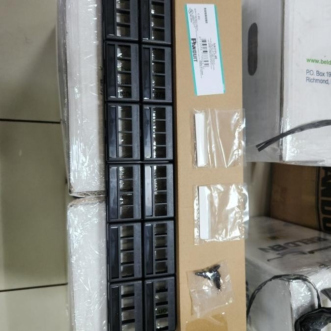Jual panduit patch panel 48 port cat 6 include modular jack [ REY ACC ...