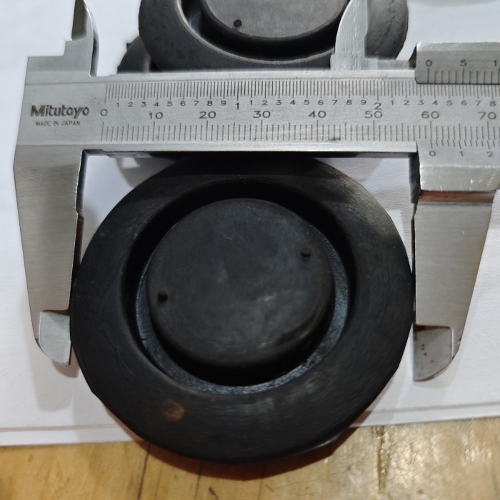 Jual Asli Ori Karet Tutup Lubang Kabin Body Panel Dek Lantai 1Pc 1Buah ...