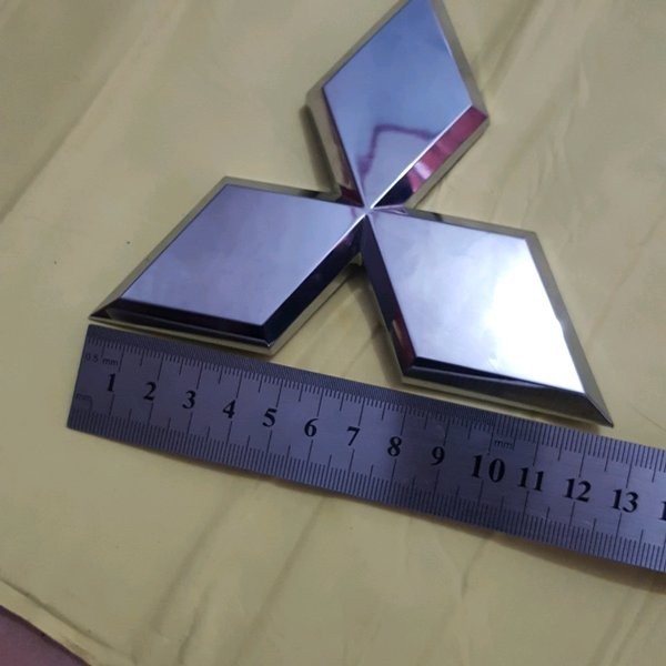 Jual TERJAMIN Emblem Logo Lambang Bagasi Strada Triton Ori Mitsubishi ...