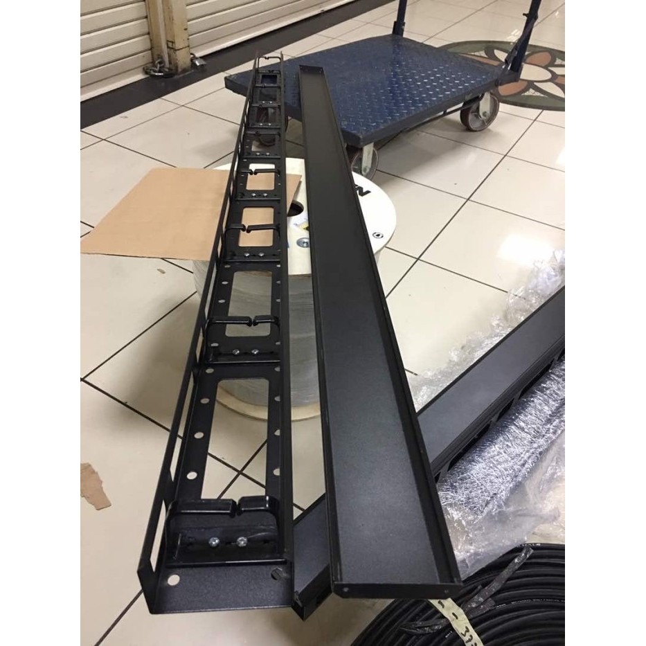 Jual Cable duct metal / wire management vertical for rack 42U /45U ...